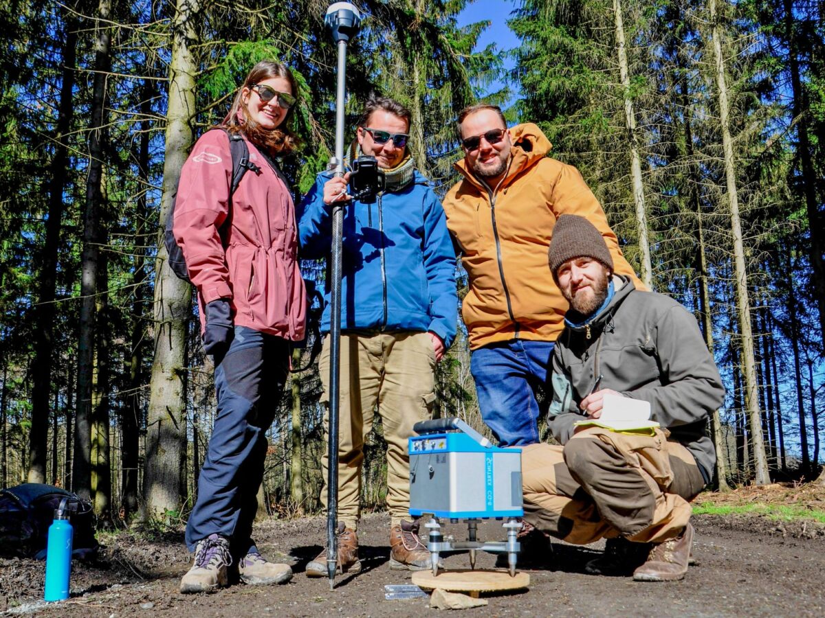 Dronesom Workshop On Self Organizing Maps For Mineral Predictive Mapping And Test Gravimetric